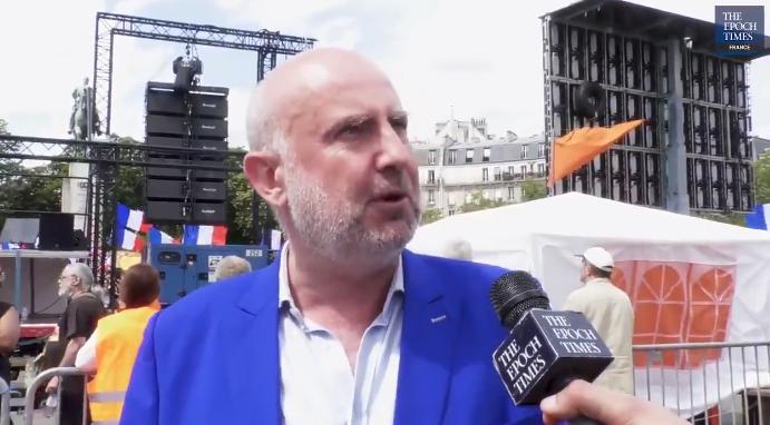 Pour Éric Verhaeghe, qui a participé aux manifestations contre le Pass ...